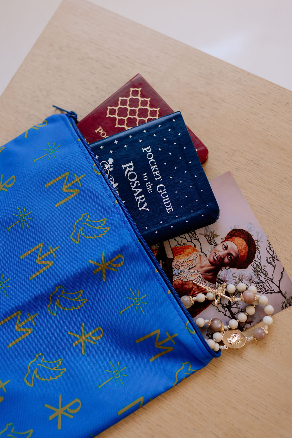 Mass Essentials Pouch – Ascension